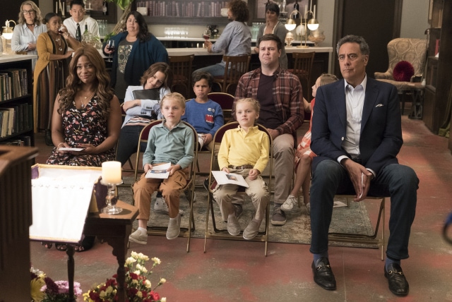 Behind the Scenes of Single Parents