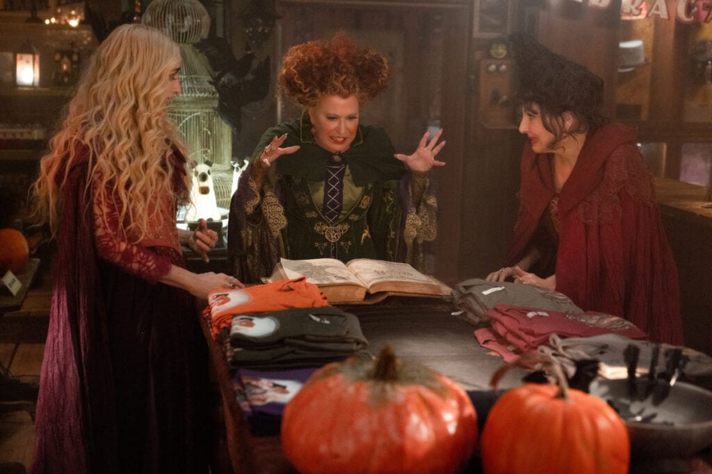 Hocus Pocus 2 Review: A Wicked Good Time